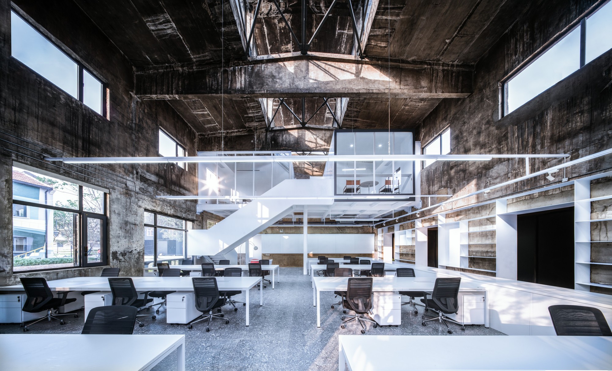 Making the Most of Mezzanine Office Design